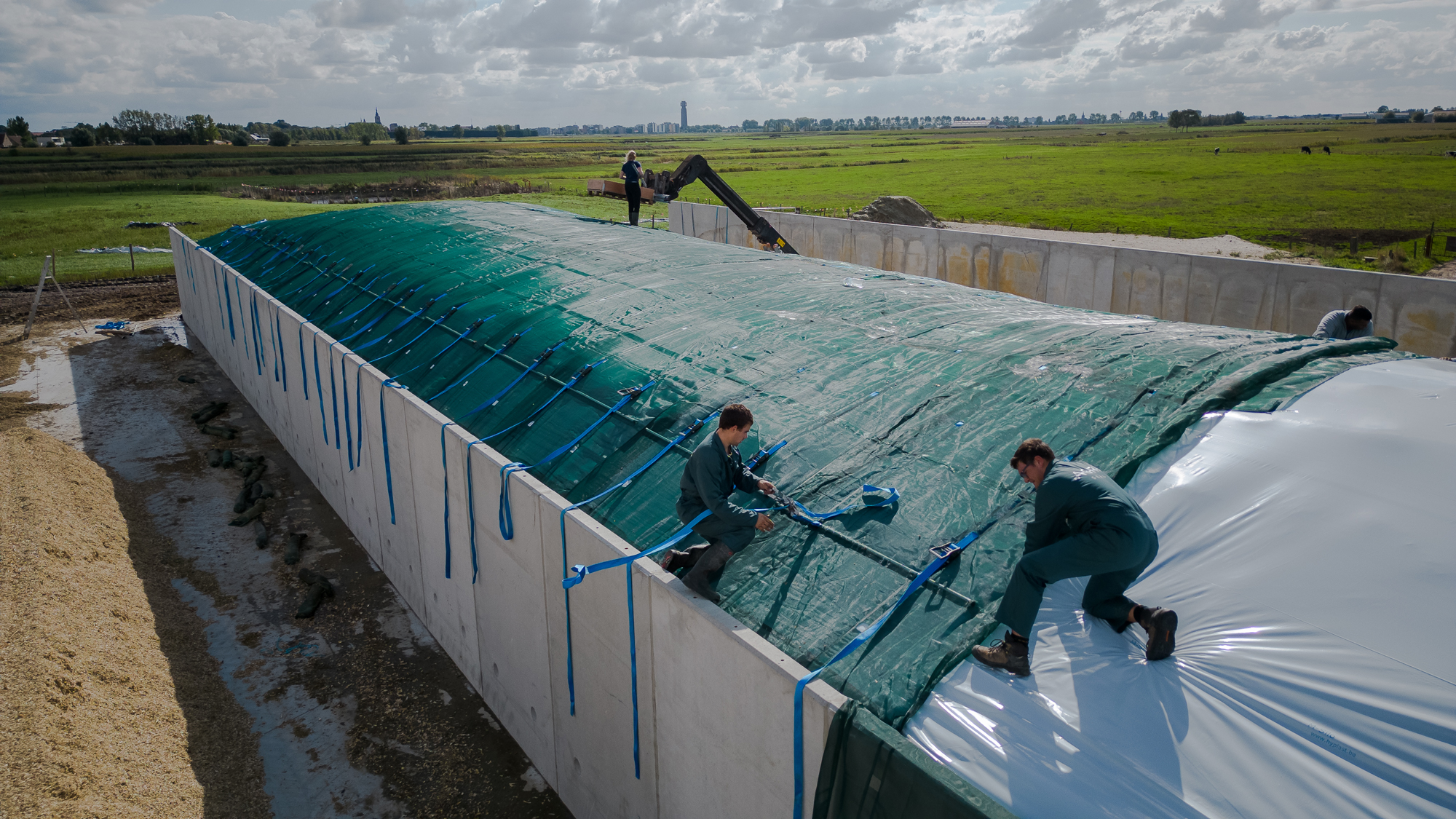 Cobefa AgriSeal covering system | Covering silage, storing silage ...